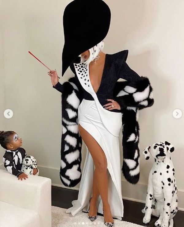 WOW! Khloe Kardashian jako Cruella deVil z córeczką w halloweenowym ...